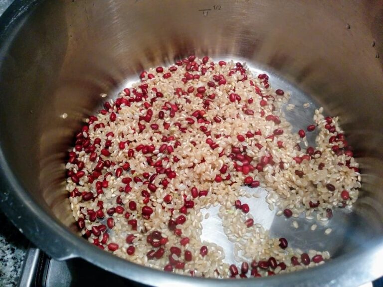 Whole rice with azuki beans and chesnuts - Macrobioteca